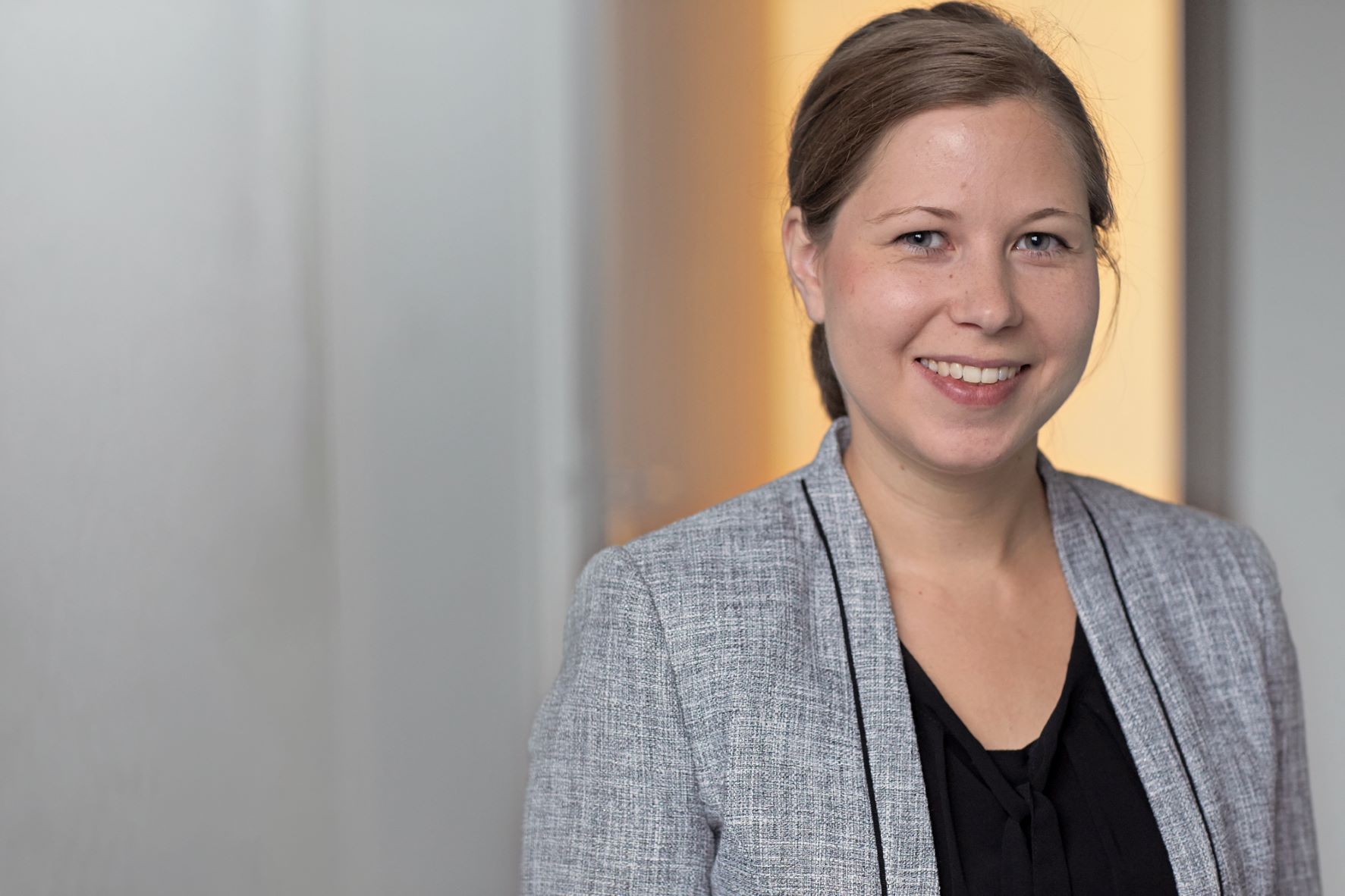 Anja Balitzki advises domestic and foreign clients in all areas of ...